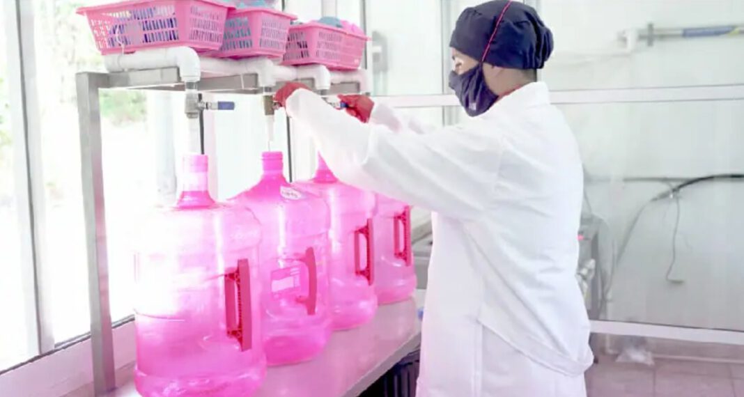 AGUA INMACULADA, CERTIFICADA CON NORMAS ISO 9001-2015